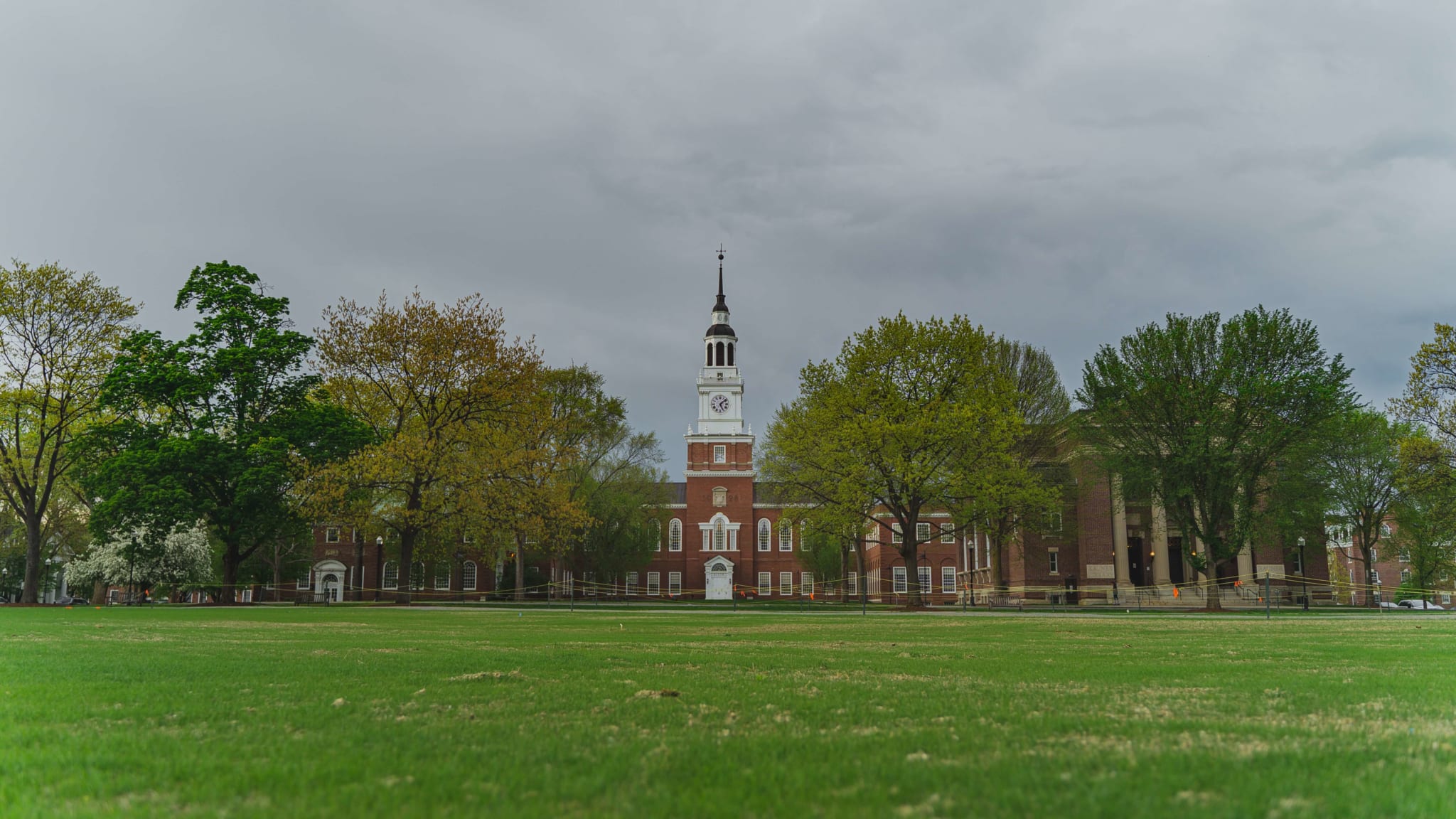 Bằng Đại Học Của Các Trường Ivy League Đáng Giá Bao Nhiêu?